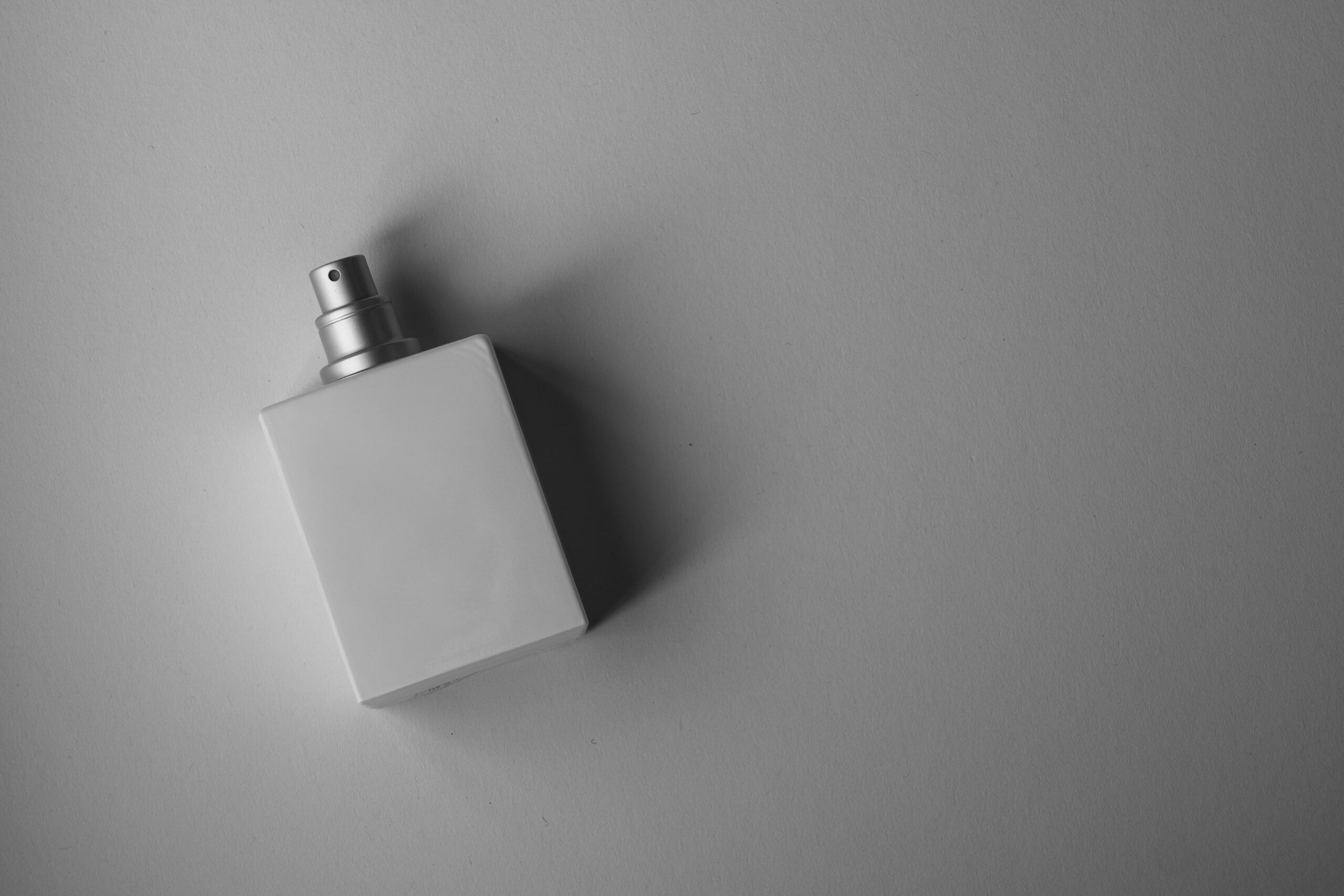 5 Reasons Why Men Must Wear Cologne Every Day